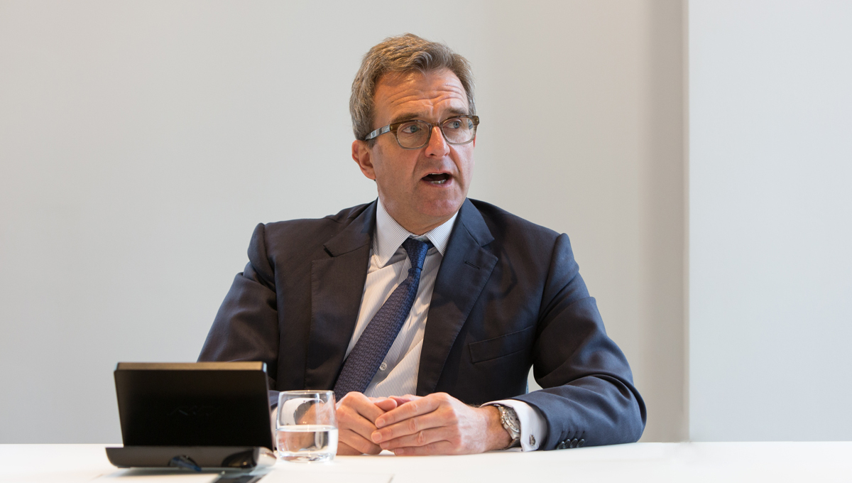 Bressler steps aside with Aermont on top